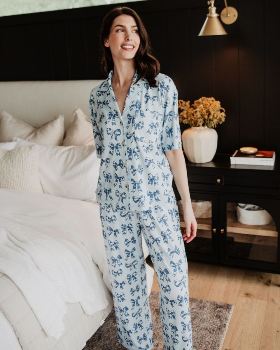 Blue Toile Bows Pajama Set | Long – LILA Philadelphia